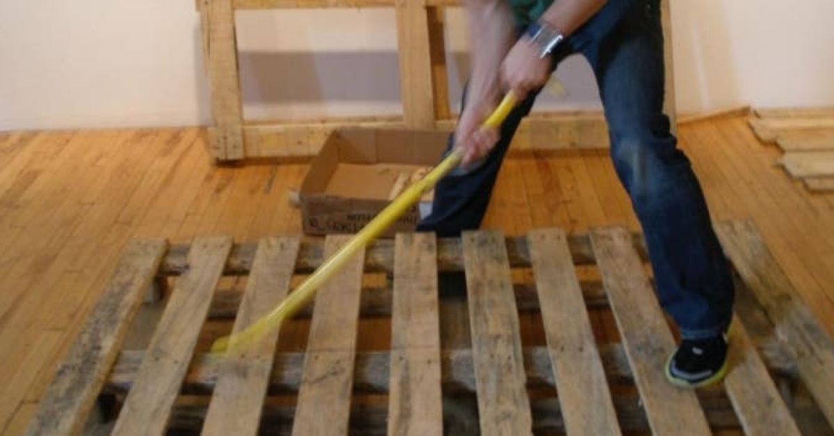 This dirty pallet doesn’t look like much, but when you see this, you’ll ...